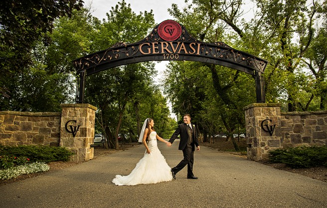 Olivia and Jamie's Gervasi Vineyard Wedding | Cleveland Wedding ...
